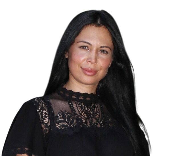 Laura Vazquez Realtor - REAL ESTATE TEAM